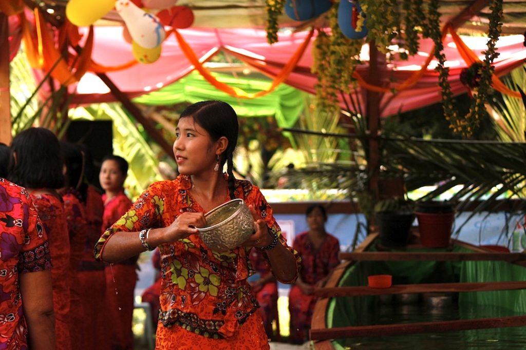 THINGYAN WATER FESTIVAL, MYANMAR - Asean Food Travel