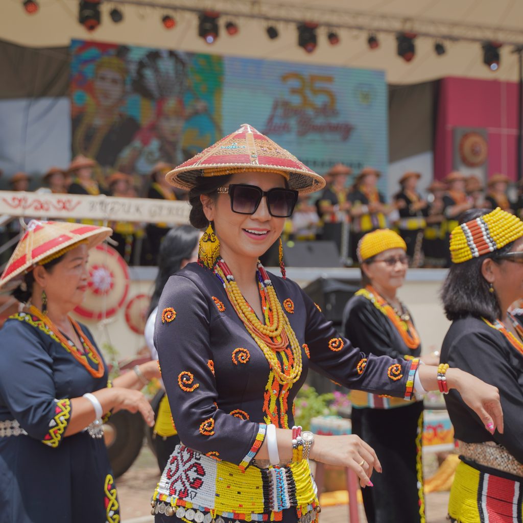 Colourful Lun Bawang Festival Returns with Huge Success - Asean Food Travel